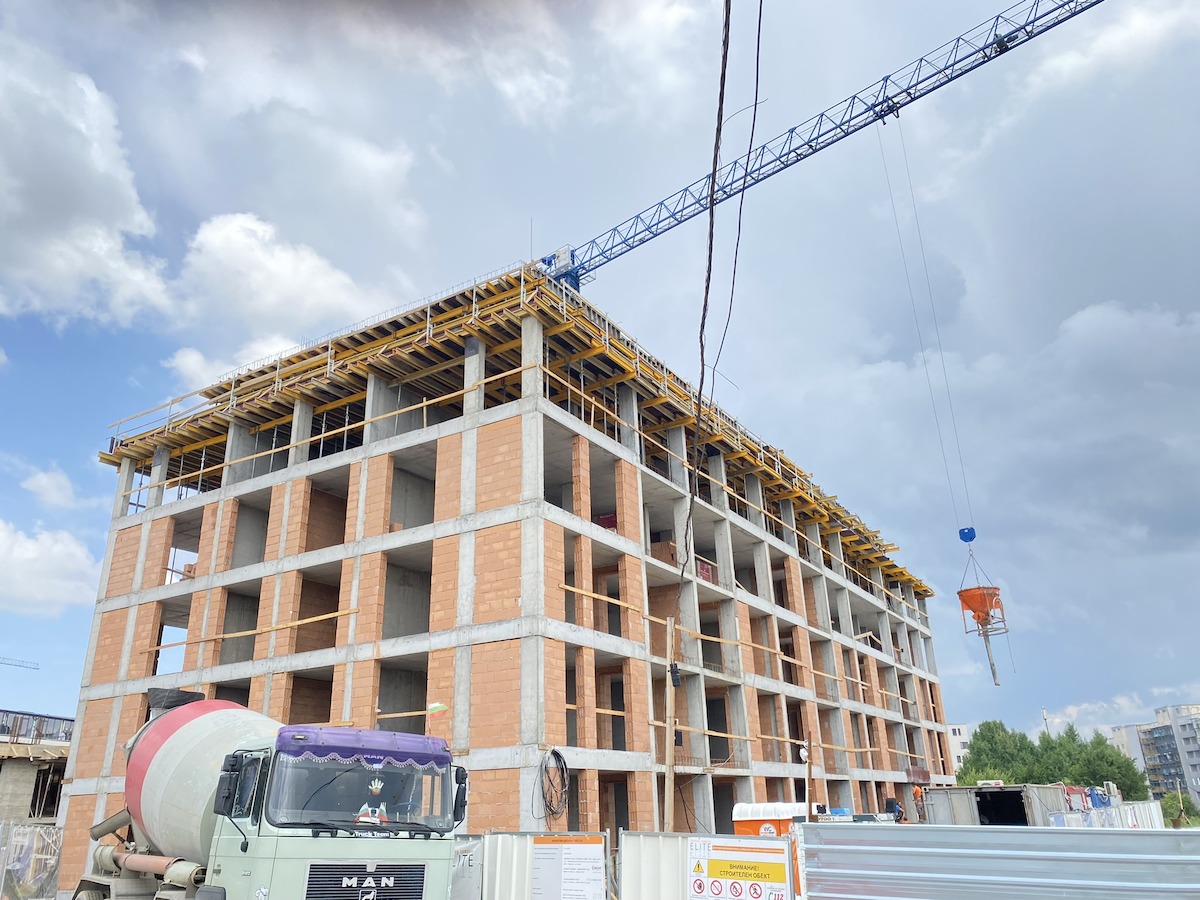 "Comfort Residence - Малинова Долина" получи АКТ 14 за завършен "груб ...
